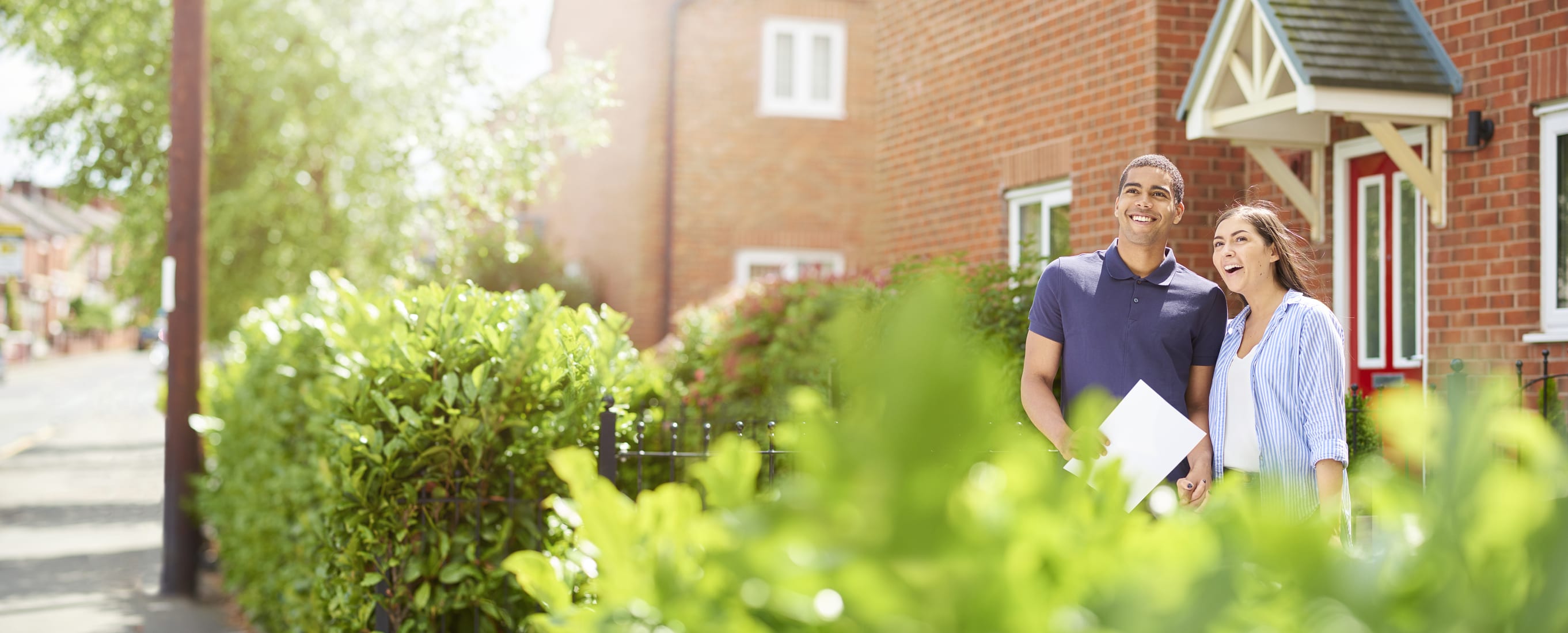 10 Must-Haves on Your House-Hunting Checklist | LendingTree